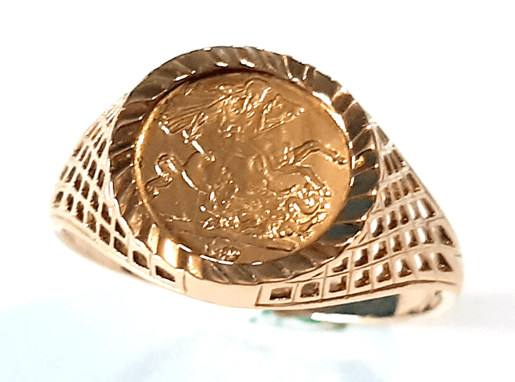 9ct Gold St George Ring | Attenborough Jewellers